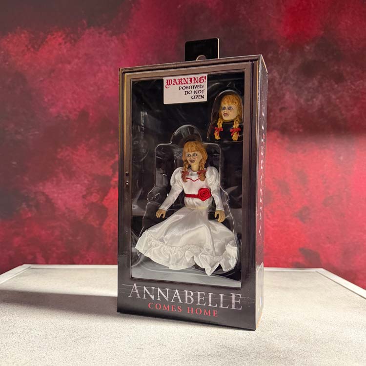 The Conjuring Universe – Ultimate Annabelle 7” Scale Action Figure | N ...